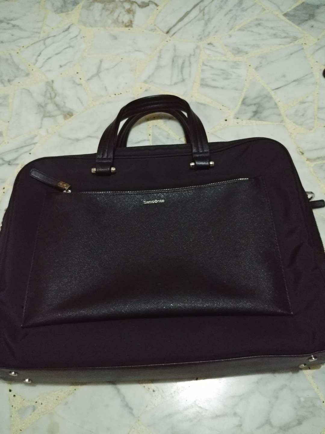 Samsonite Laptop Bag, Men's Fashion, Bags, Sling Bags on Carousell