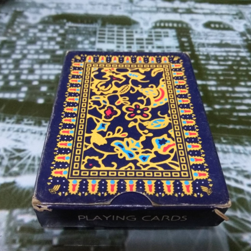 SINGAPORE AIRLINES Vintage Batik Poker Cards, Hobbies & Toys ...