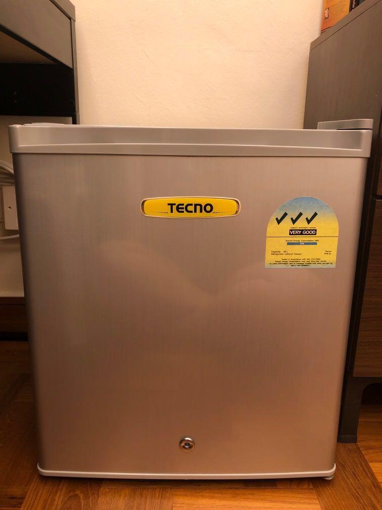 Tecno Mini Fridge 45 litres, TV & Home Appliances, Kitchen Appliances ...