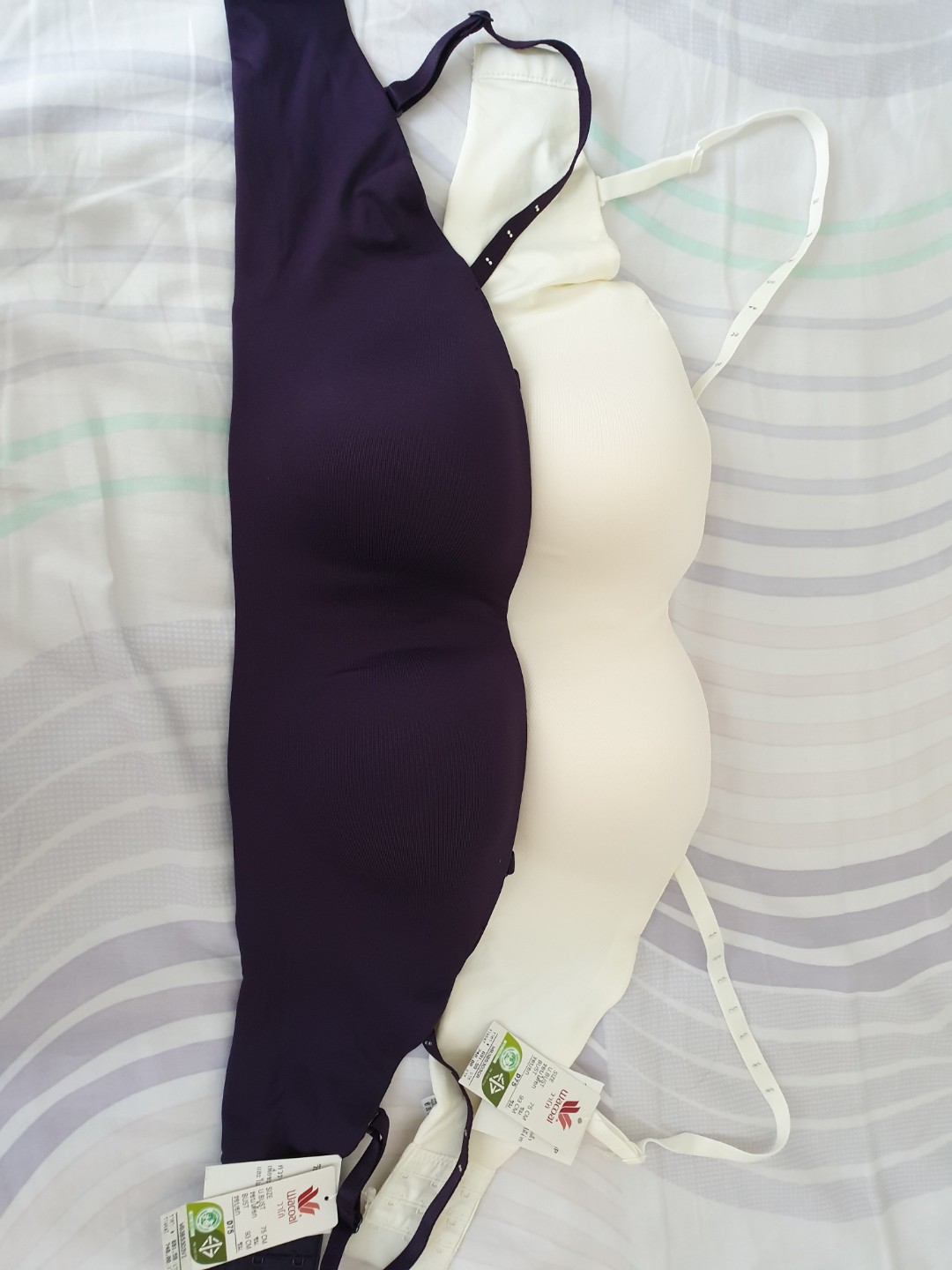 Wacoal Tube-Top Bra Size 75D/C, Women's Fashion, New Undergarments & Loungewear on Carousell