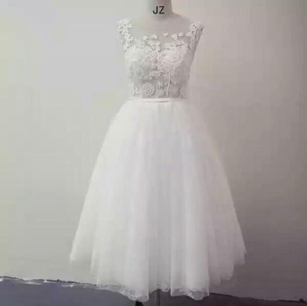 White short gown, Women's Fashion, Dresses & Sets, Evening dresses ...