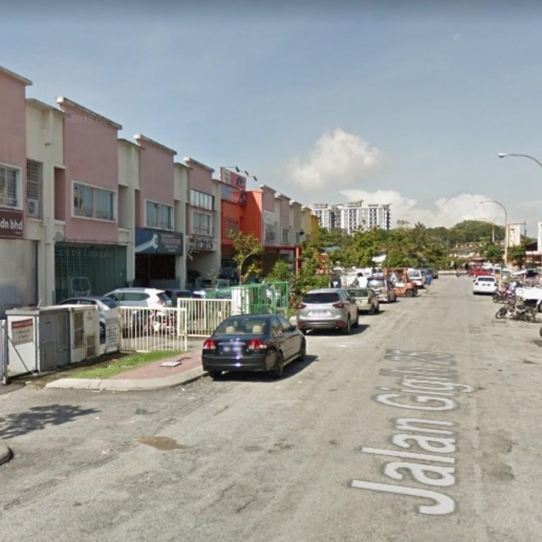 1.5 Storey Terrace Factory With Office In Sri Muda, Seksyen 25, Shah ...