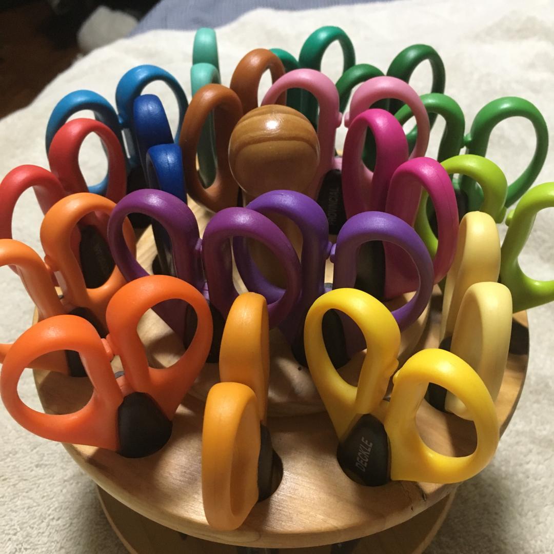 18 pc Assorted crazy scissors with wooden holder, Hobbies & Toys ...