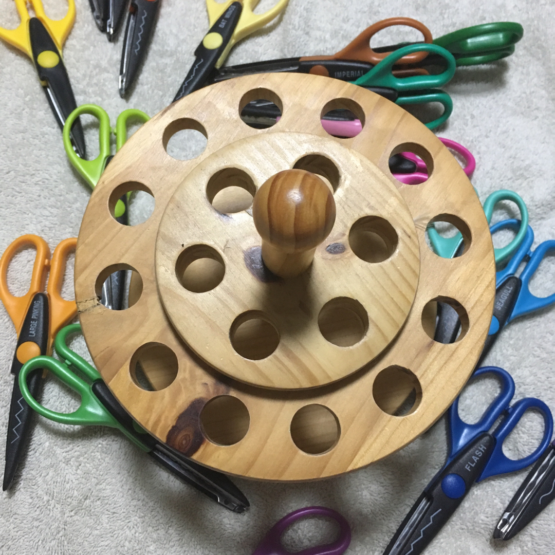 18 pc Assorted crazy scissors with wooden holder, Hobbies & Toys ...