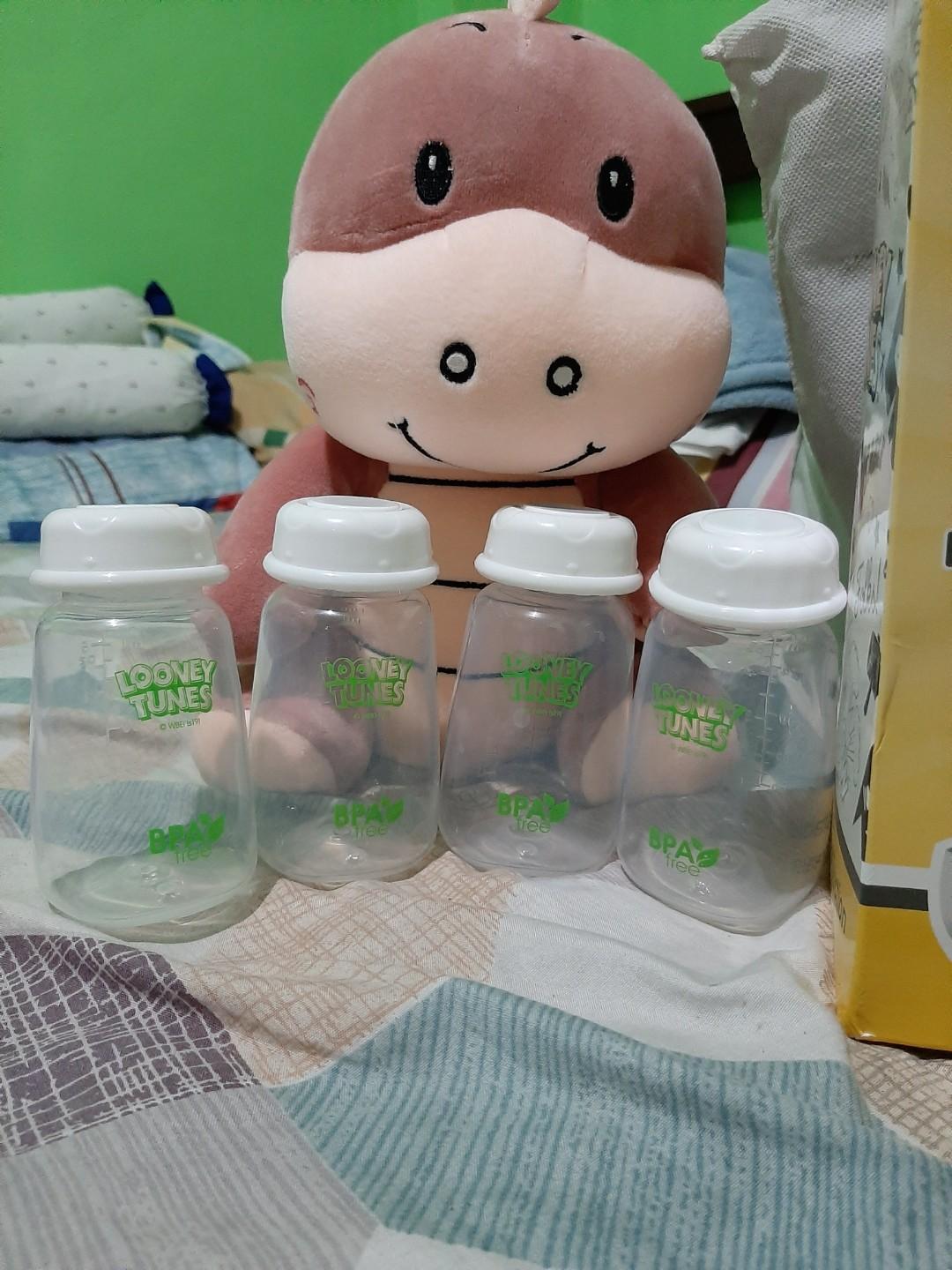 Breastpump & Breastmilk storage set, Babies & Kids, Nursing & Feeding ...