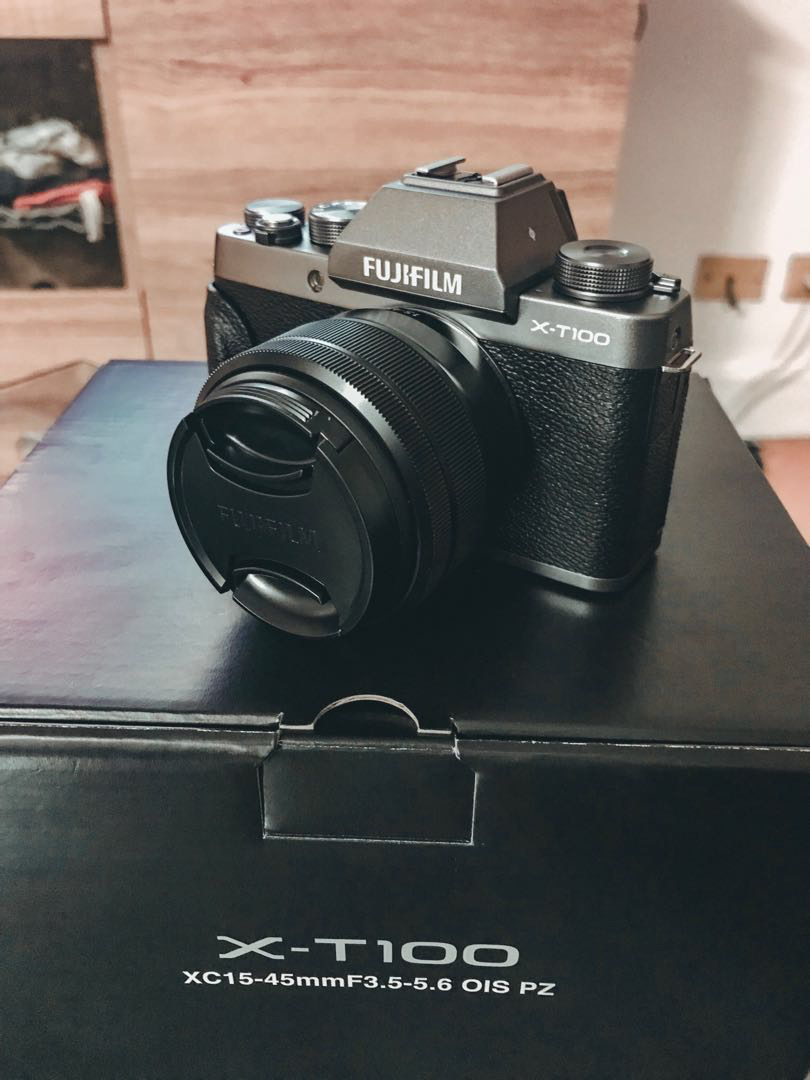 Fujifilm XT 100, Photography, Cameras on Carousell