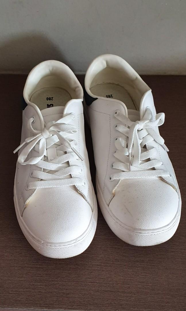 Korean Shoopen white sneaker, Men's Fashion, Footwear, Sneakers on ...