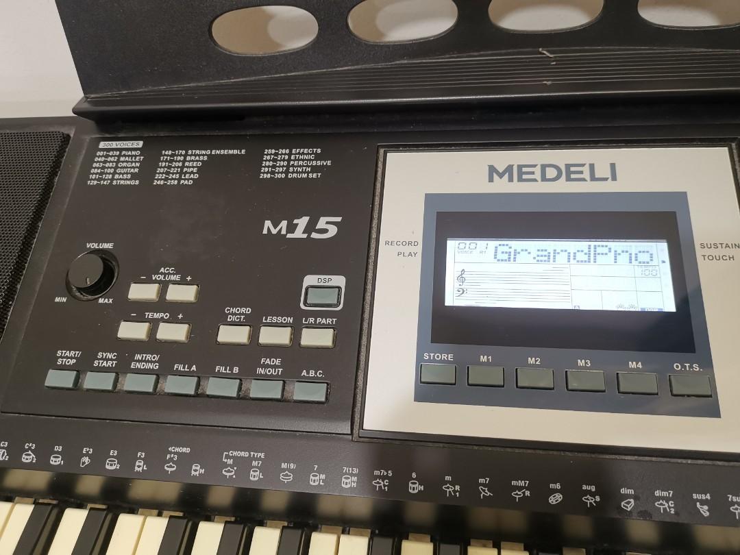 Medeli M15 keyboard, Hobbies & Toys, Music & Media, Musical Instruments ...