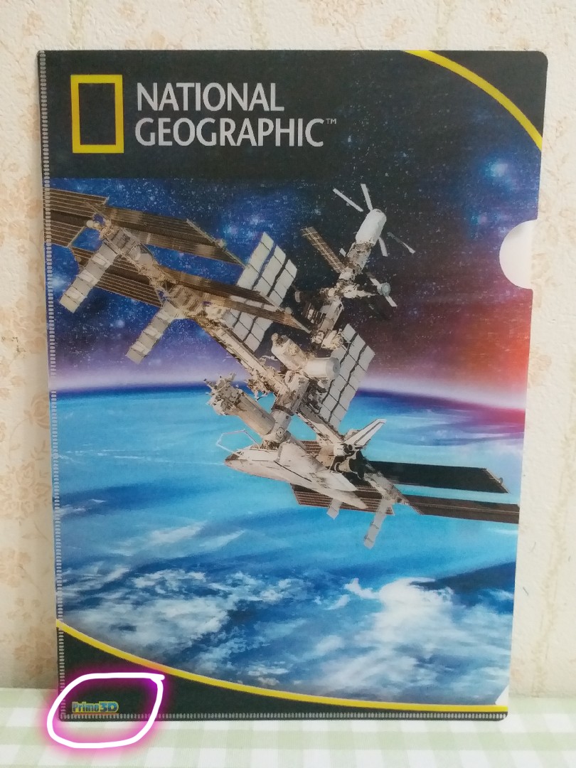 National Geographic 3D 立體 太空folder, 興趣及遊戲, 手作＆自家設計, 文具 - Carousell