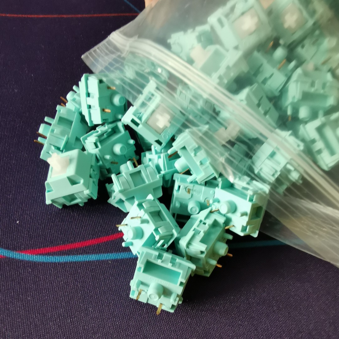 Outemu Sky v2.2 (68g), Computers & Tech, Parts & Accessories, Computer ...