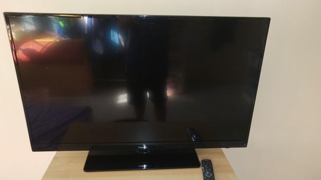 Philips 42 Inch Full HD Led TV, TV & Home Appliances, TV ...