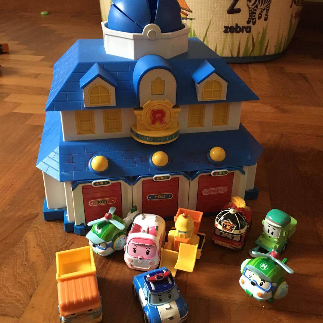Robocar Poli set, Hobbies & Toys, Toys & Games on Carousell