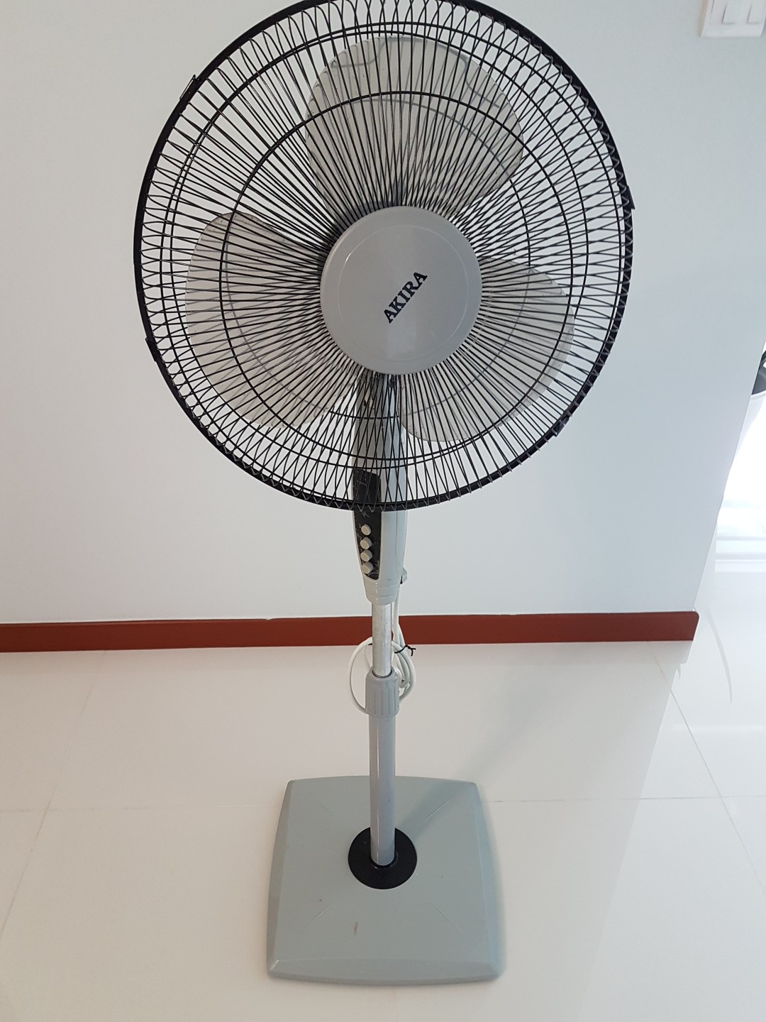 Stand Fan, Furniture & Home Living, Lighting & Fans, Fans on Carousell