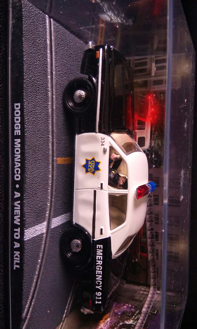 UH JAMES BOND 1:43 007 1977 DODGE MONACO POLICE CAR A VIEW TO A KILL ...