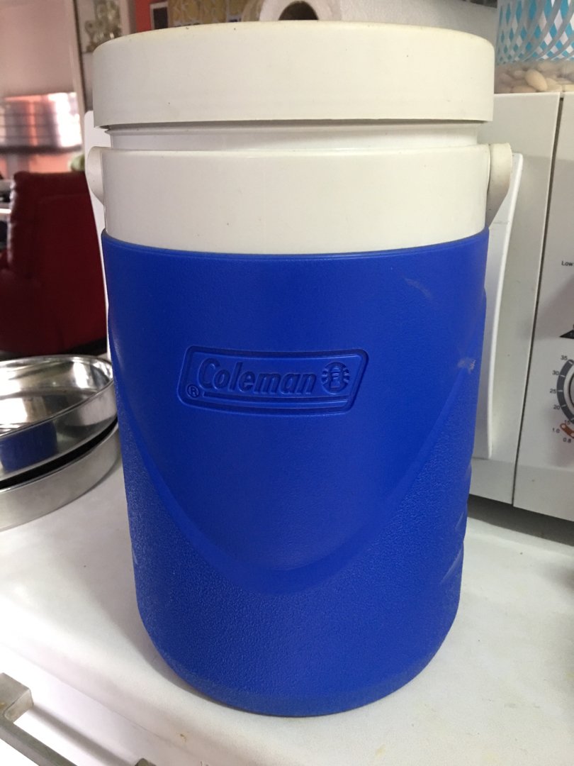 Coleman Ice box, Furniture & Home Living, Kitchenware & Tableware, Food ...