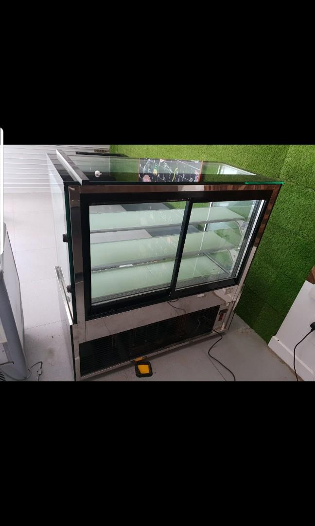 Eurochill Display Chiller, TV & Home Appliances, Kitchen Appliances ...