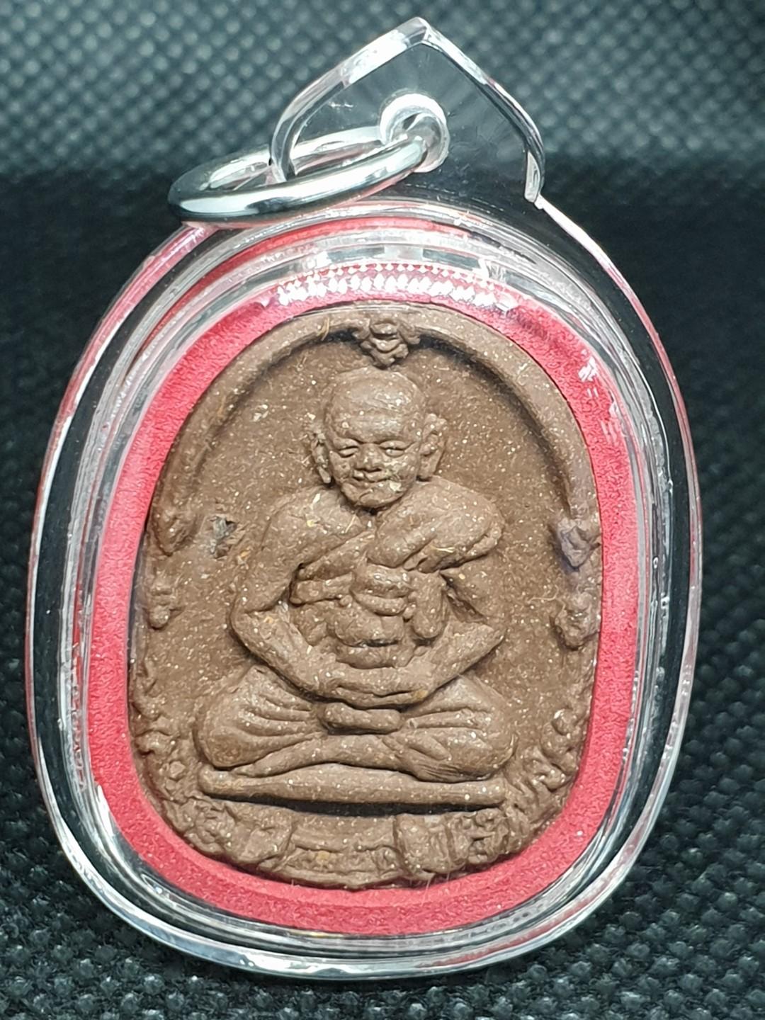 Lp Hong amulet, Hobbies & Toys, Memorabilia & Collectibles, Religious ...