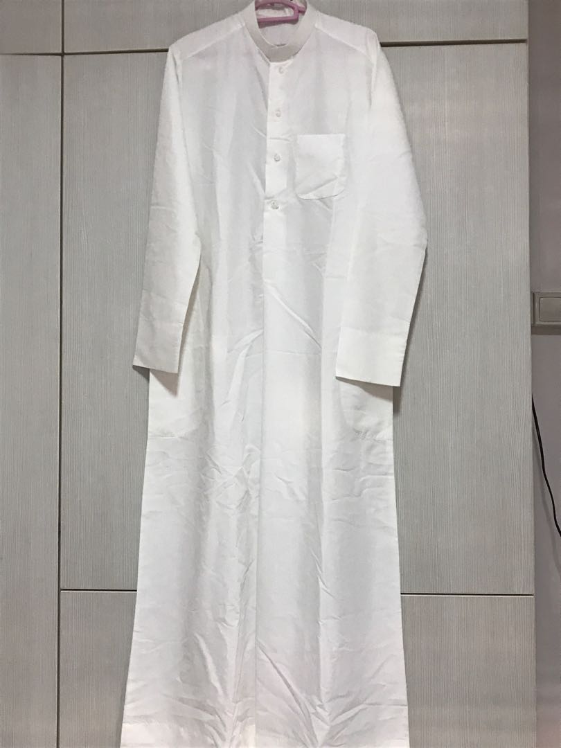Men Jubah White, Men's Fashion, Tops & Sets, Formal Shirts on Carousell