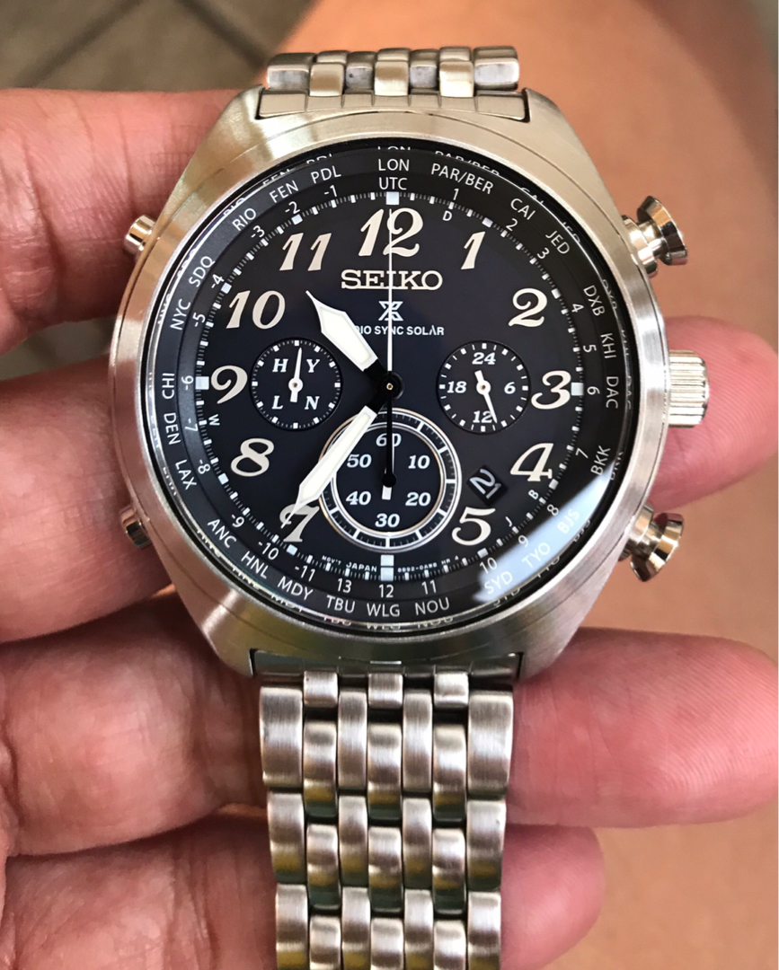 Seiko radio sync chronograph watch, Mobile Phones & Gadgets, Wearables ...