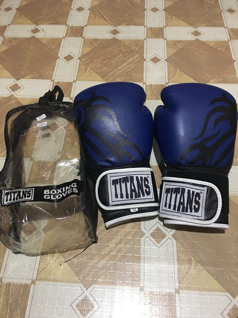 Titans Boxing Gloves Tribal Edition Size 14, Sports Equipment, Other ...