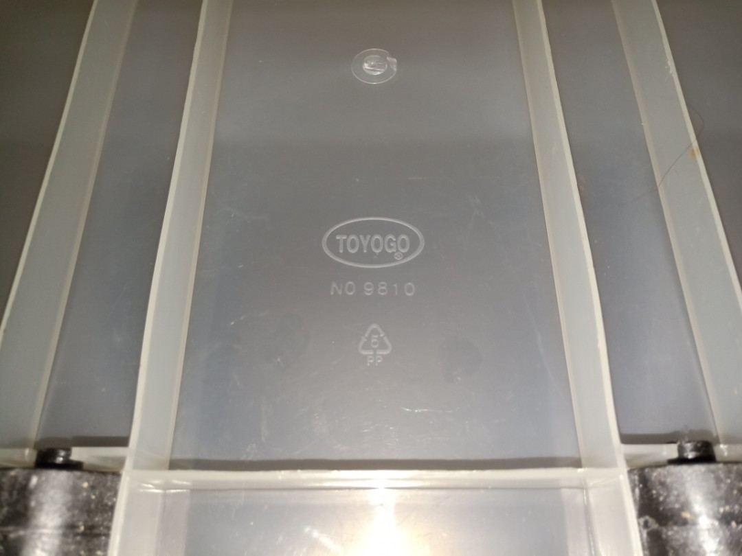 TOYOGO STORAGE BOX WITH COVER 221L -9810, Furniture & Home Living ...