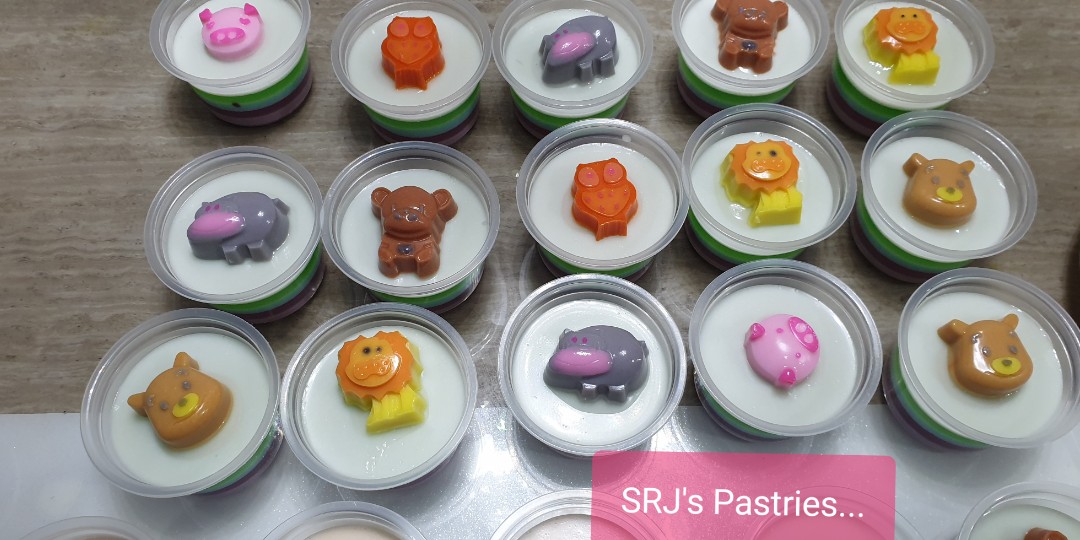 Animal Theme Agar Agar cupcakes, Food & Drinks, Homemade Bakes on Carousell