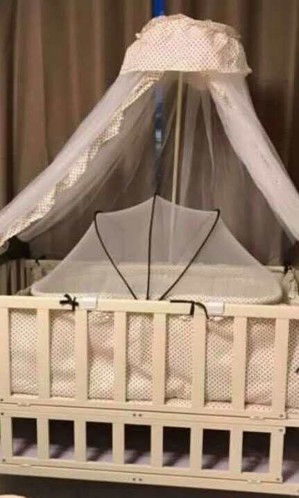 Apruva Crib with Bassinet and Princess Net, Babies & Kids, Baby Nursery ...