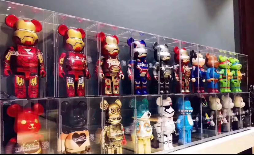bearbrick be@rbrick 400% display boxes 展示盒, 興趣及遊戲, 玩具 & 遊戲類 - Carousell