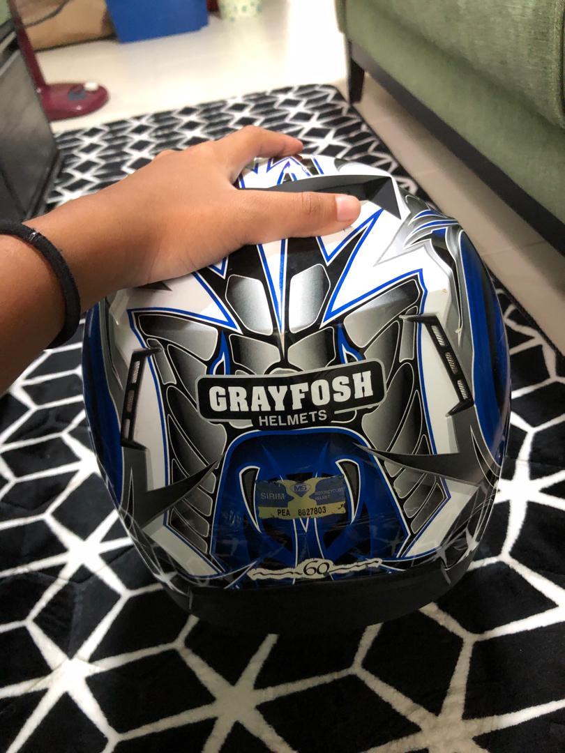 Grayfosh Helmet, Motorcycles, Motorcycle Apparel on Carousell