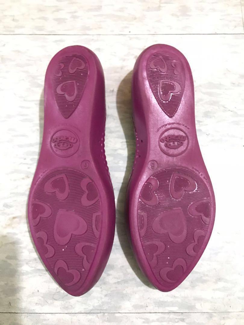 Rubber Flats - Monobo on Carousell