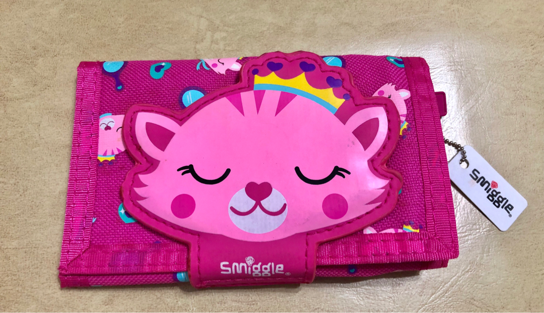 Smiggle Character Wallet, Women's Fashion, Bags & Wallets, Wallets ...