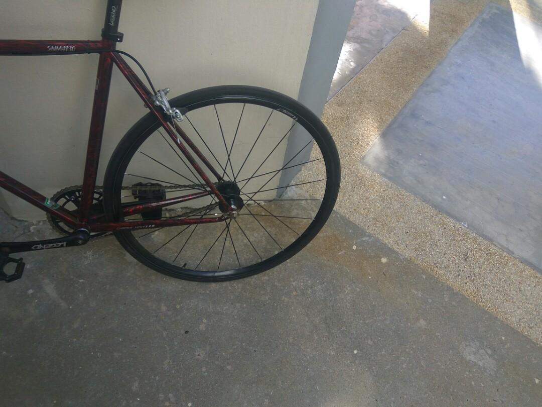 Tsunami snm 4130 red fixie full bike selling for friend, Sports ...