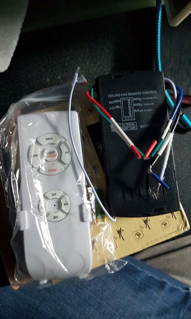 Universal fan remote with battery, Electronics, Others on Carousell