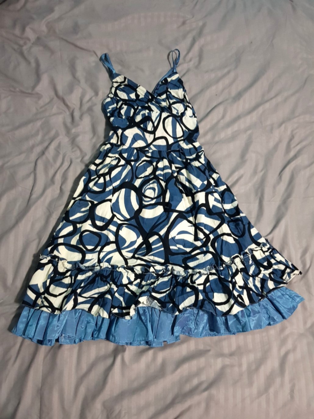 Blue Raffles Dress, Women's Fashion, Dresses & Sets, Dresses on Carousell