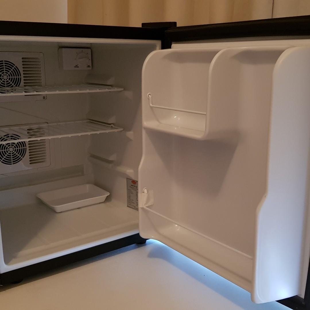 EuropAce ER 9250 50L. Bar Fridge, TV & Home Appliances, Kitchen ...