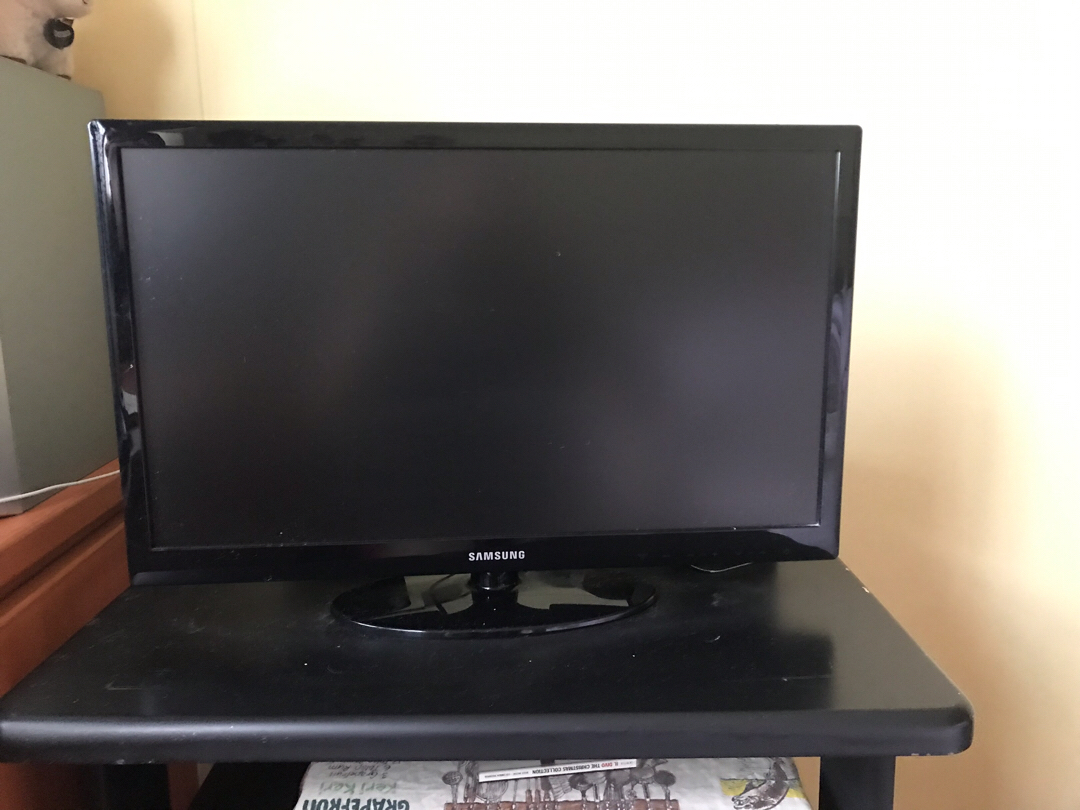 Samsung LED TV, TV & Home Appliances, TV & Entertainment, TV on Carousell