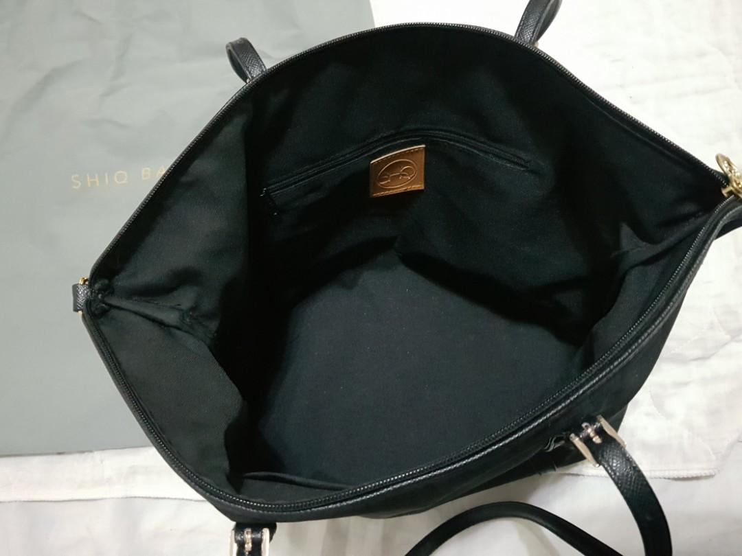 SHIQ Bag (Emma), Women's Fashion, Bags & Wallets, Cross-body Bags on ...