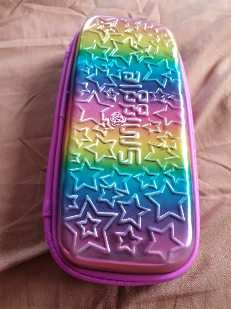 Smiggle Rainbow Hardtop Small Pencil Case, Hobbies & Toys, Stationary ...