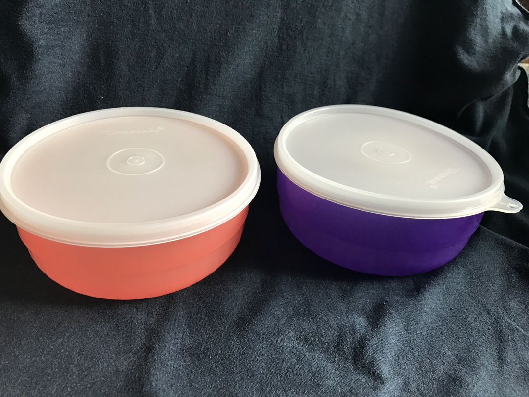 Tupperware Round container, Furniture & Home Living, Kitchenware ...