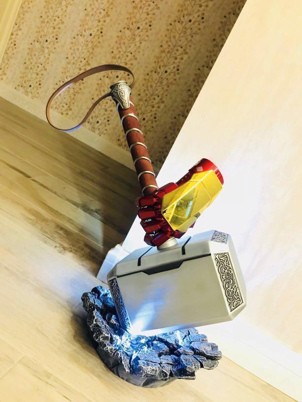Marvel Avengers Collectibles Thor Hammer With Bluetooth Speaker ...