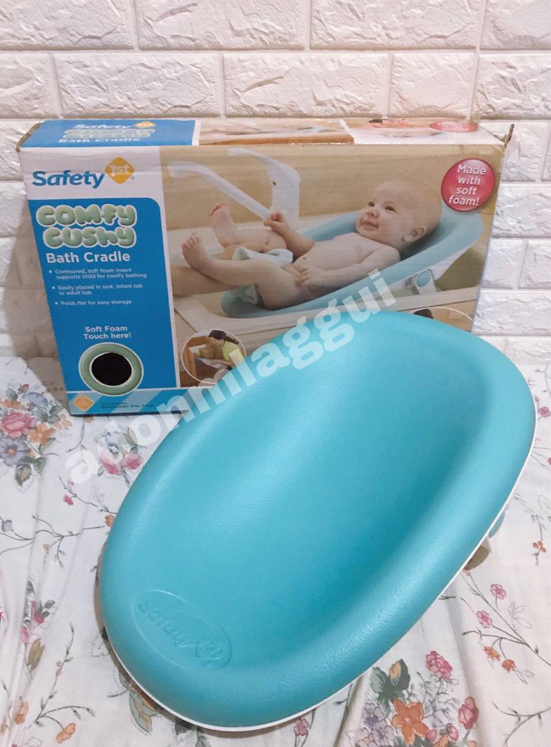 Safety 1st Comfy Cushy Bath Cradle, Babies & Kids, Bathing & Changing ...