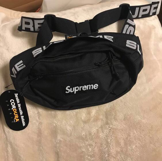 Supreme SS 18 Waist Bag, Fesyen Pria, Tas & Dompet , Tas Selempang di ...