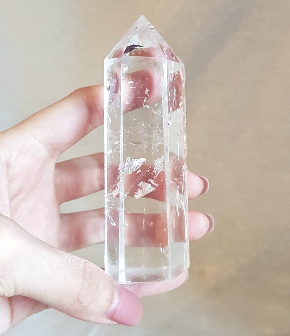 Clear Quartz Crystal Pointer, Women's Fashion, Jewelry & Organisers ...