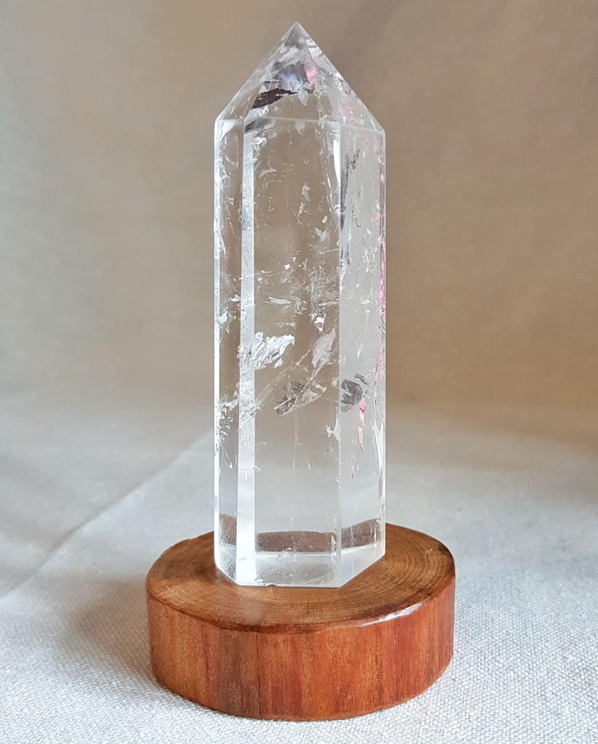 Clear Quartz Crystal Pointer, Women's Fashion, Jewelry & Organisers ...