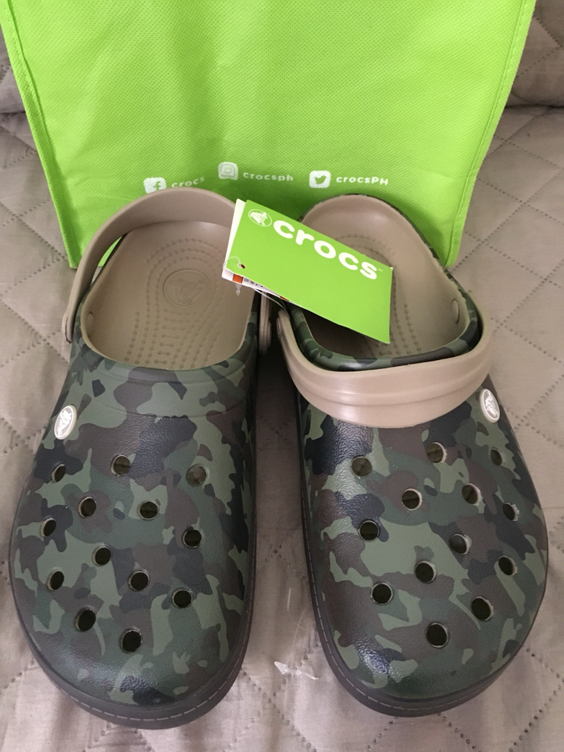 Crocs Camouflage Clog, Men's Fashion, Footwear, Slippers & Slides on ...