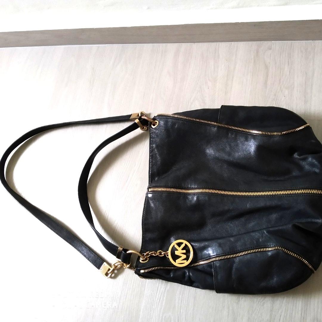 Pre-loved Original MK leather handbag, Women's Fashion, Bags & Wallets ...