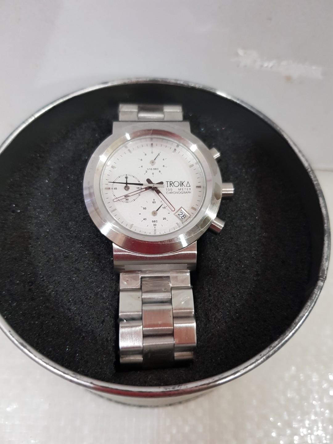 Troika Chain Chronograph Watch, Mobile Phones & Gadgets, Wearables ...