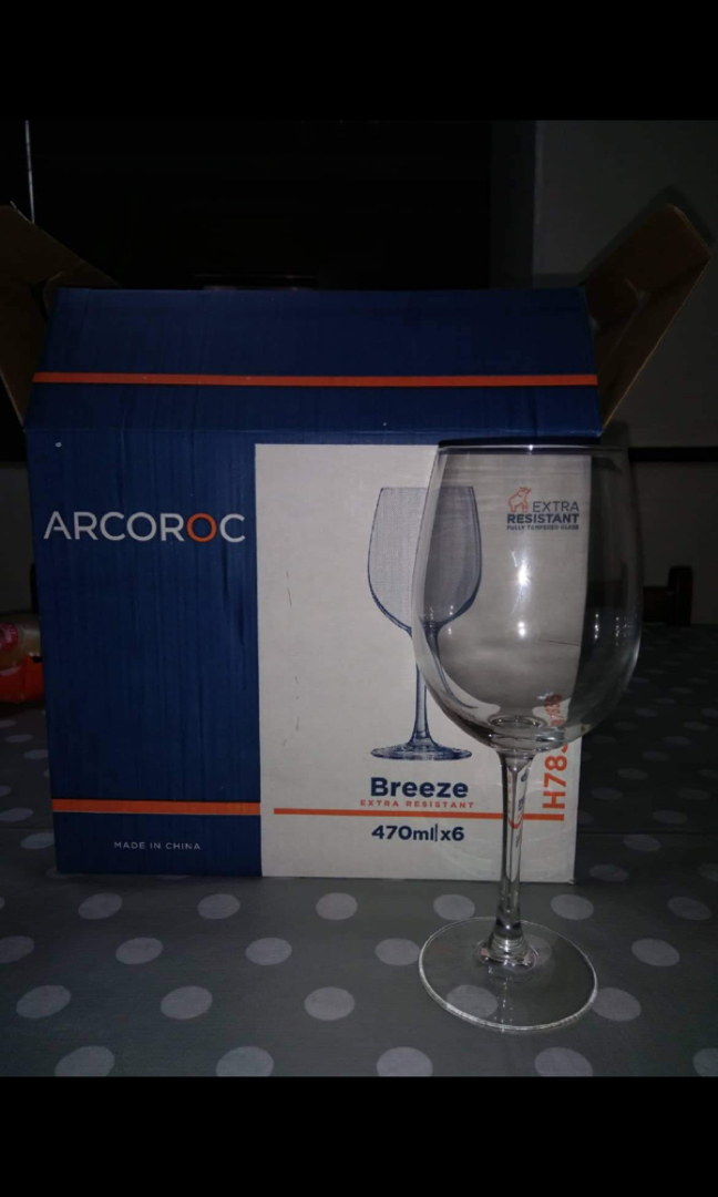 Arcoroc wine glass, Furniture & Home Living, Kitchenware & Tableware ...