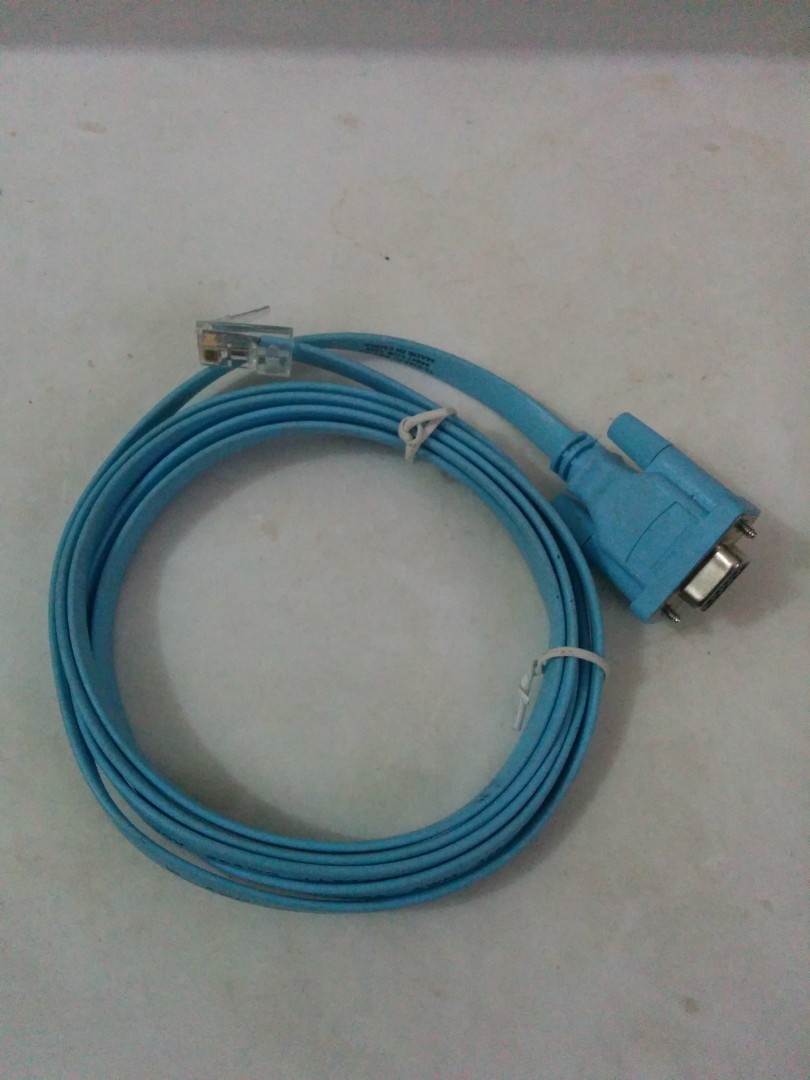 Cisco Serial Console Cable, Computers & Tech, Parts & Accessories ...