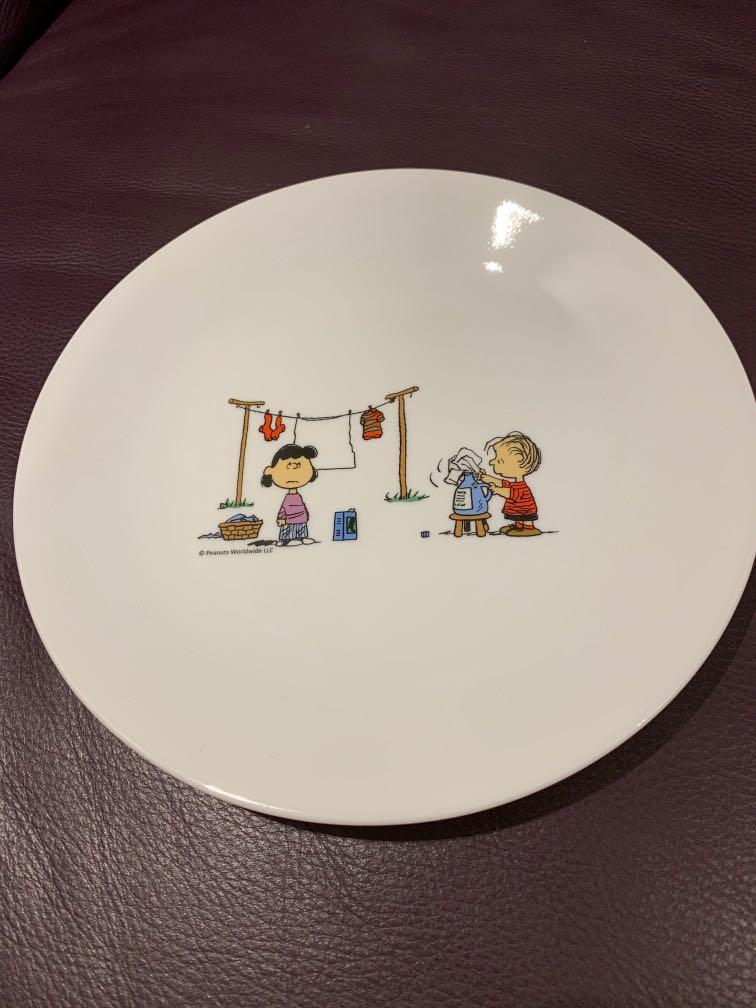 Corelle Peanuts Snoopy Plate, Furniture & Home Living, Kitchenware ...